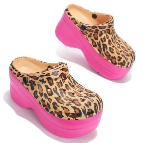Shoes | Platform Lightweight Clogs In Leopard | Poshmark